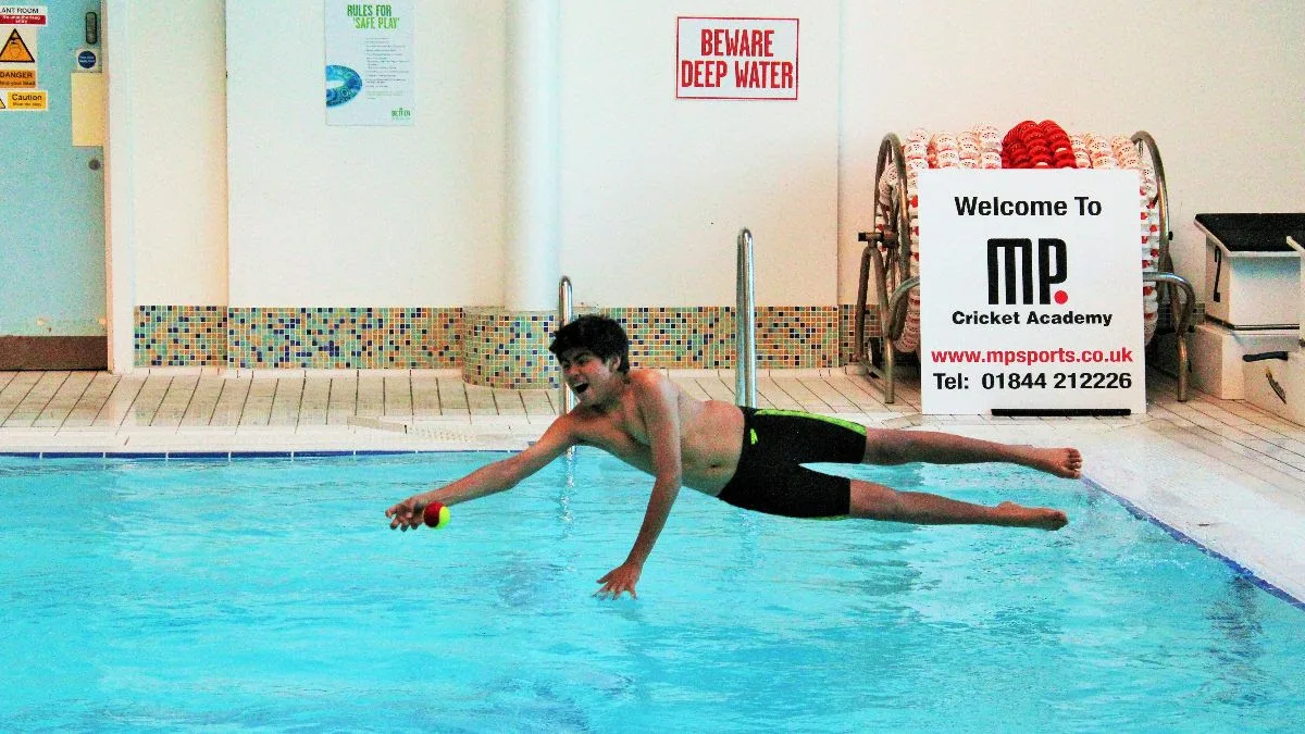 MP Sports run 'Cricket Diving Catches' session | Thame Hub