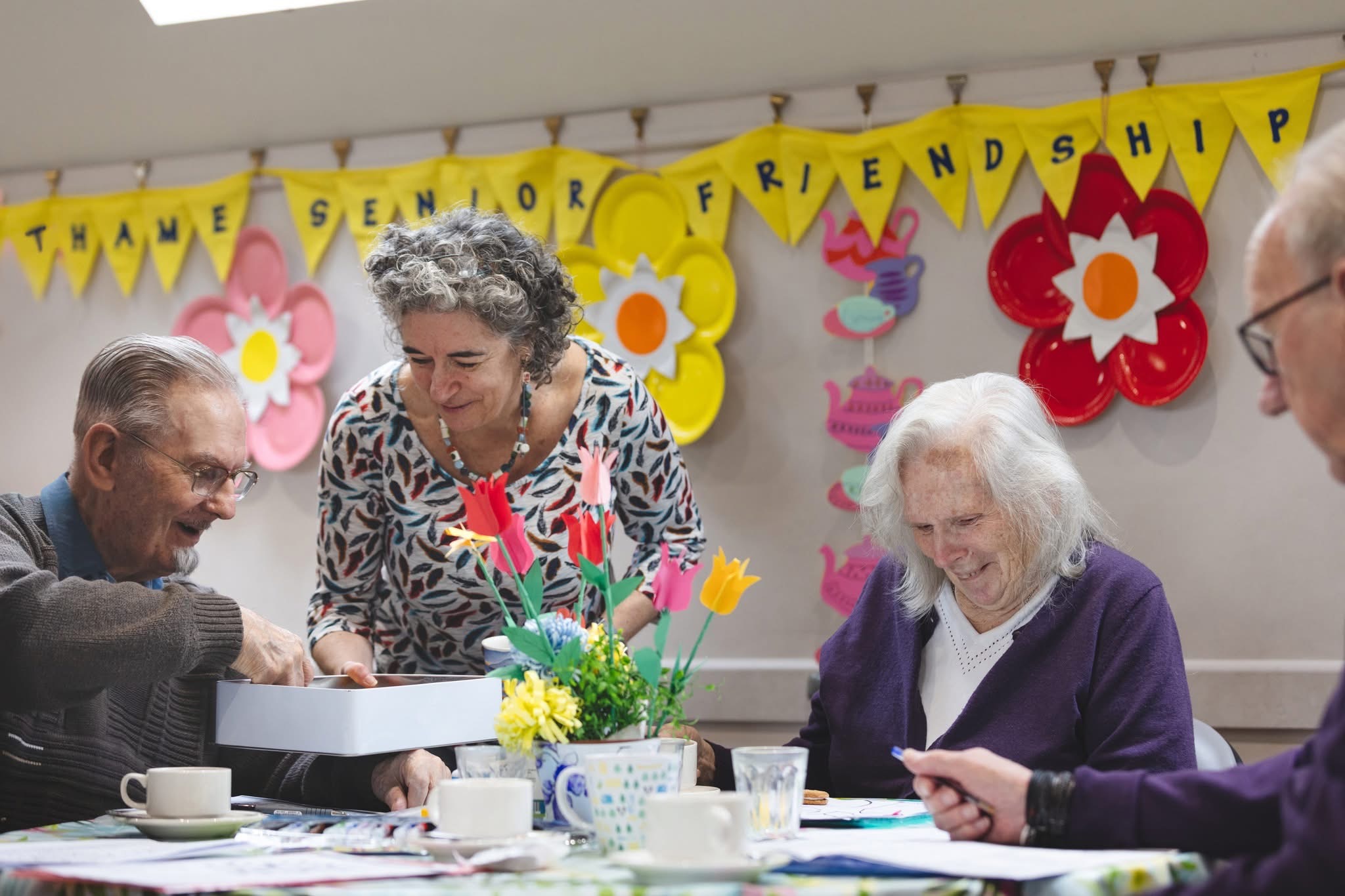 VOLUNTEER NOW TO SUPPORT OLDER PEOPLE IN YOUR COMMUNITY! | Thame Hub